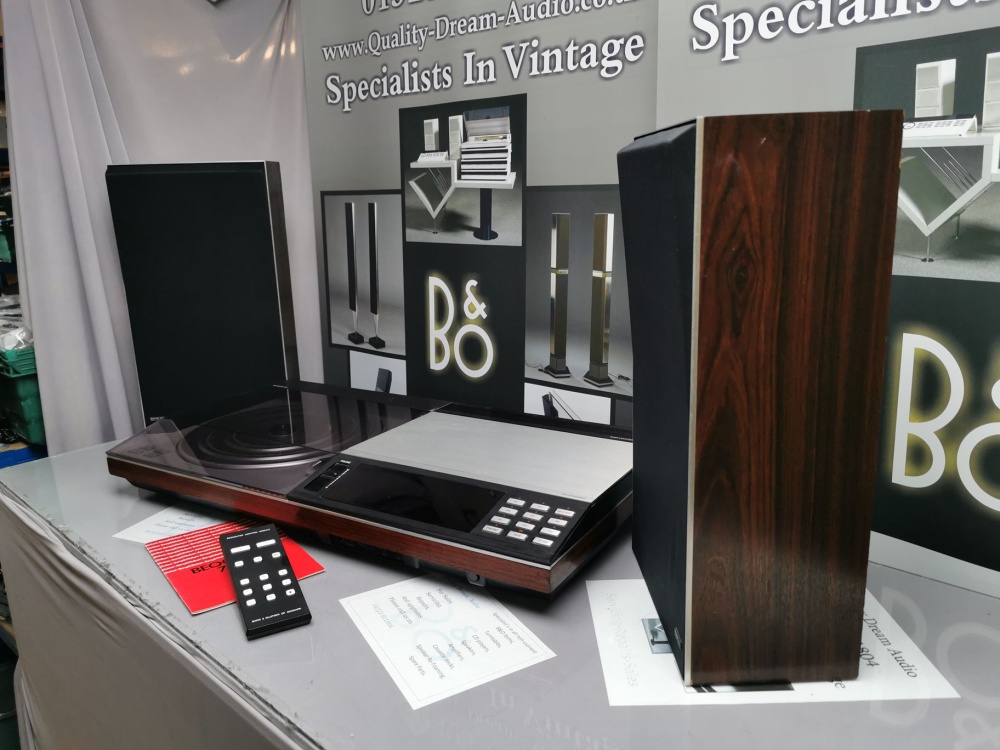 BEOCENTER 7002 INC REMOTE CONTROL AND S 30 SPEAKERS - Quality Dream Audio